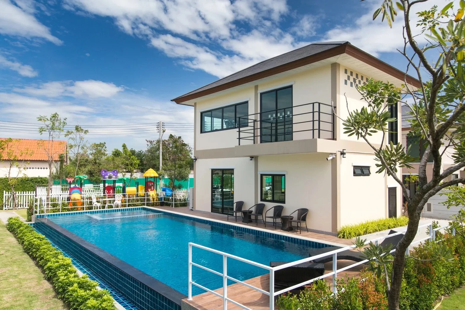 VILLA ASIATIC PATTAYA in Pattaya - Flats for Sale | DDA Real Estate